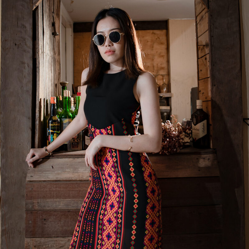 WARIS | Unique fashion | Shop online Hmong clothes design